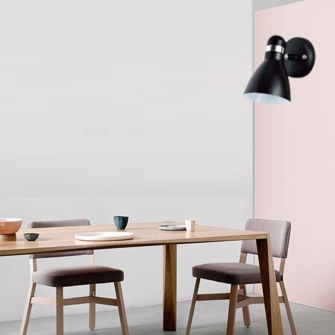 Lampu Dinding Logam Warna Hitam Dekorasi Dinding Hotel