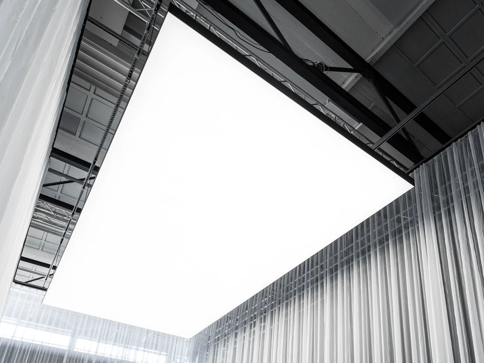 Lampu Barrisol Membrane Ceiling Plafon dan Dinding